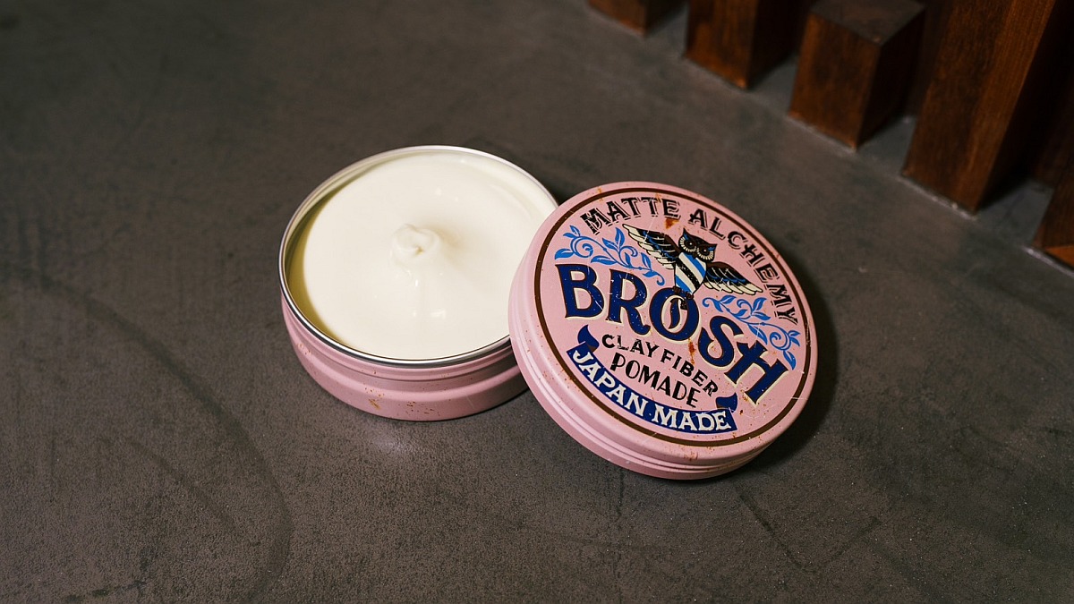 マットでクリーミーかつセット力も高い「BROSH クレイファイバーポマード」 - HEROES ONLINE